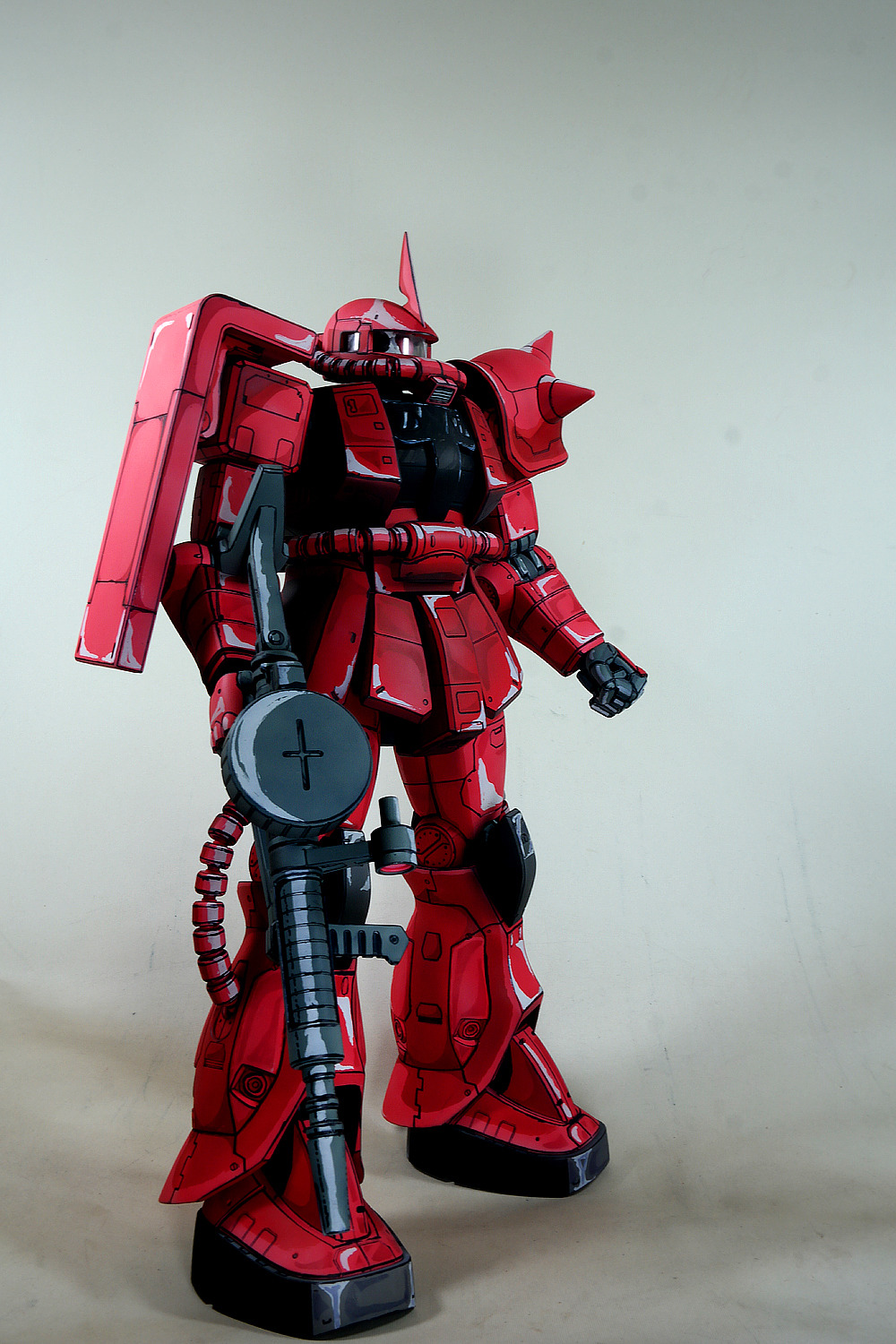 GUNDAM GUY: 1/48 Mega Size Char's Zaku II [Anime Colors] - Painted Build