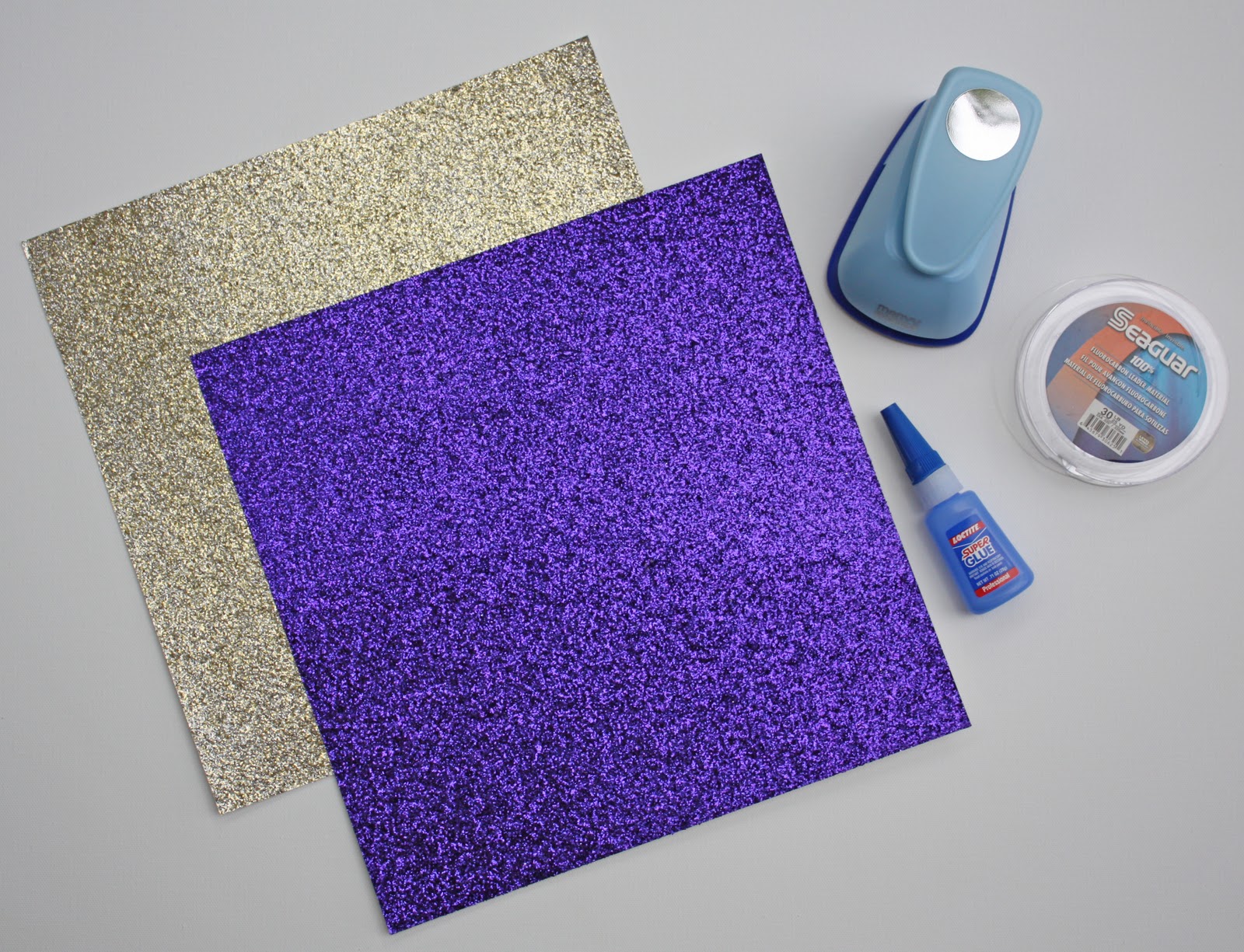 Spotted Ink: Spotted Tutorial:: DIY Glitter Streamers!
