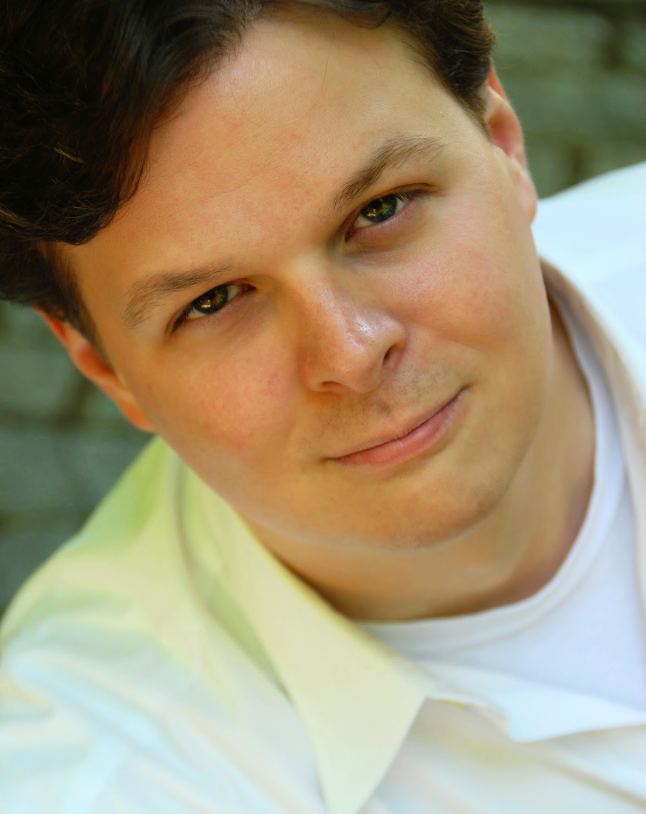 What's New at Sarasota Opera?: ARTISTS CORNER: Baritone Sean Anderson