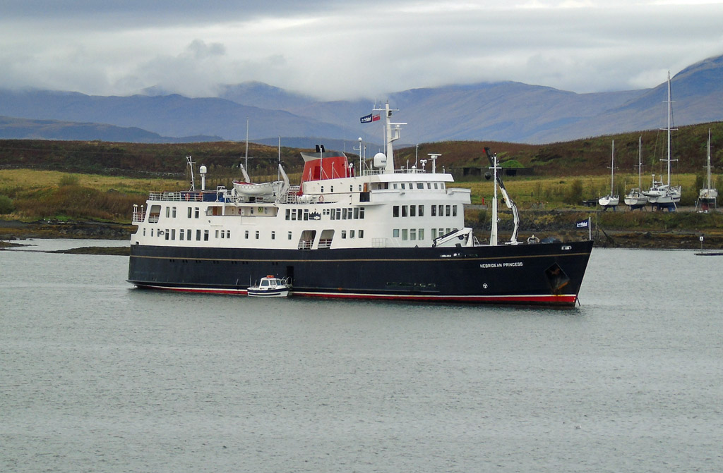 Clyde Naval Gazing: Hebridean Princess