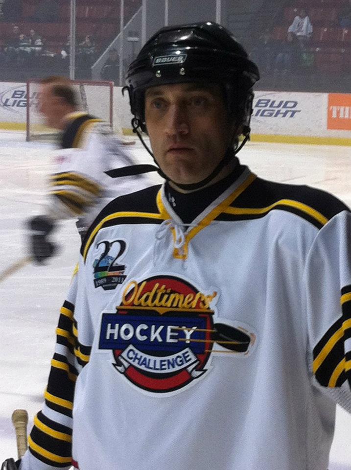 SAFETY ALWAYS OFF - "CYRUS TPB": 2012-02-05