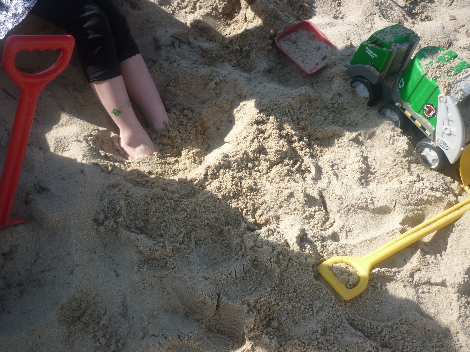 Creative and Inspired Play: A bare foot Blog