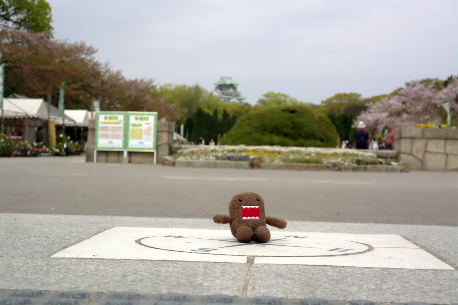 Domo World Japan Tour: Osakan linna