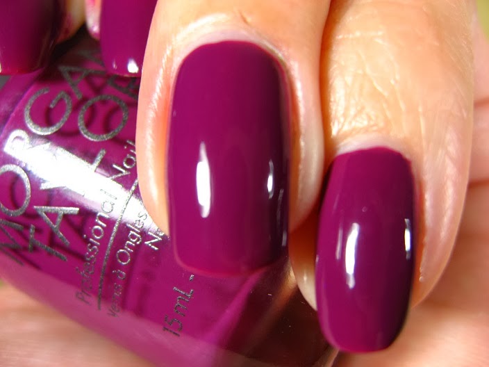 Right on the Nail: Morgan Taylor Swatch: Berry Perfection
