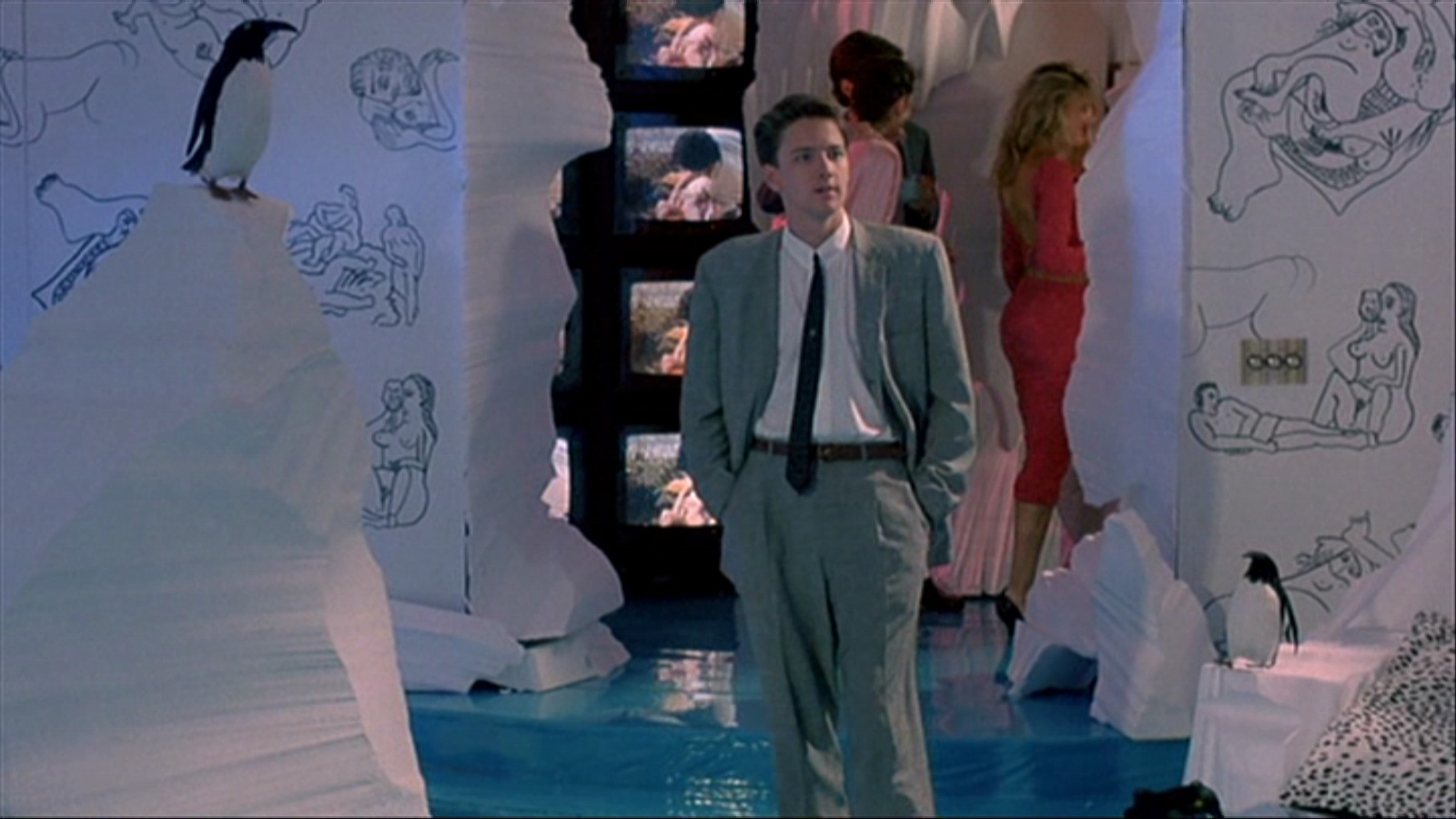 The Cathode Ray Mission: Screenshots: Less Than Zero (1987)