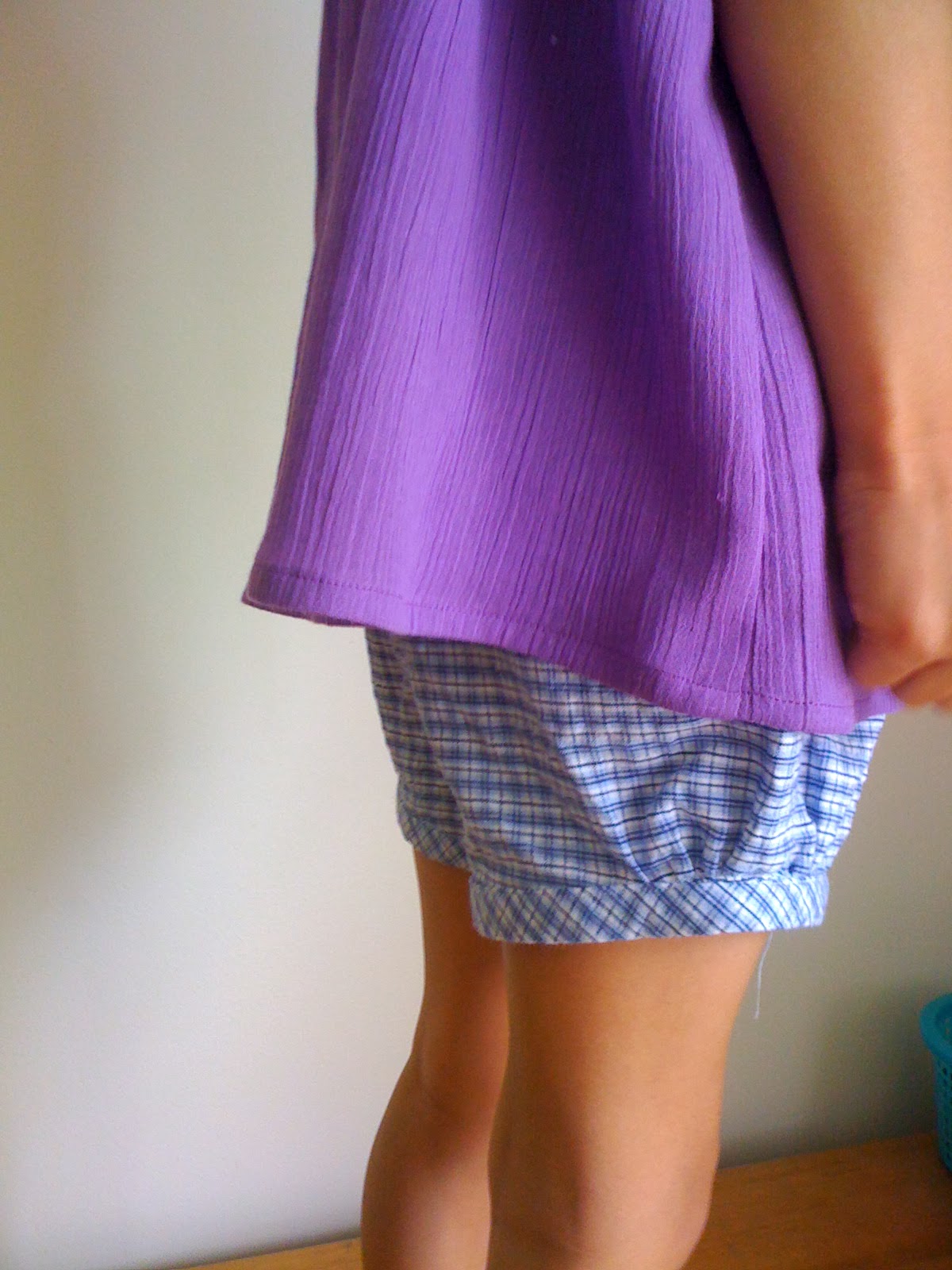 thirtynine: Balloon shorts and ruffle top - and an ironing board
