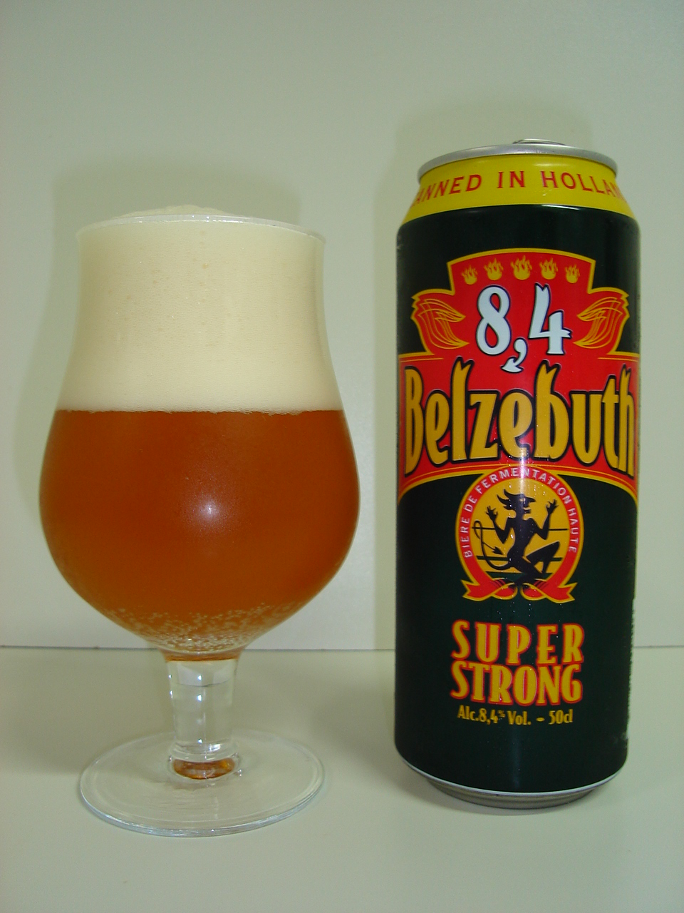 Santa Cerveja !!: Belzebuth Super Strong