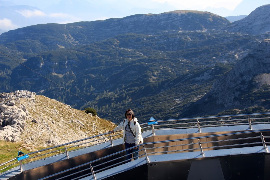 Quickly climb the mountain hiking trails and enjoy the prehistoric ...