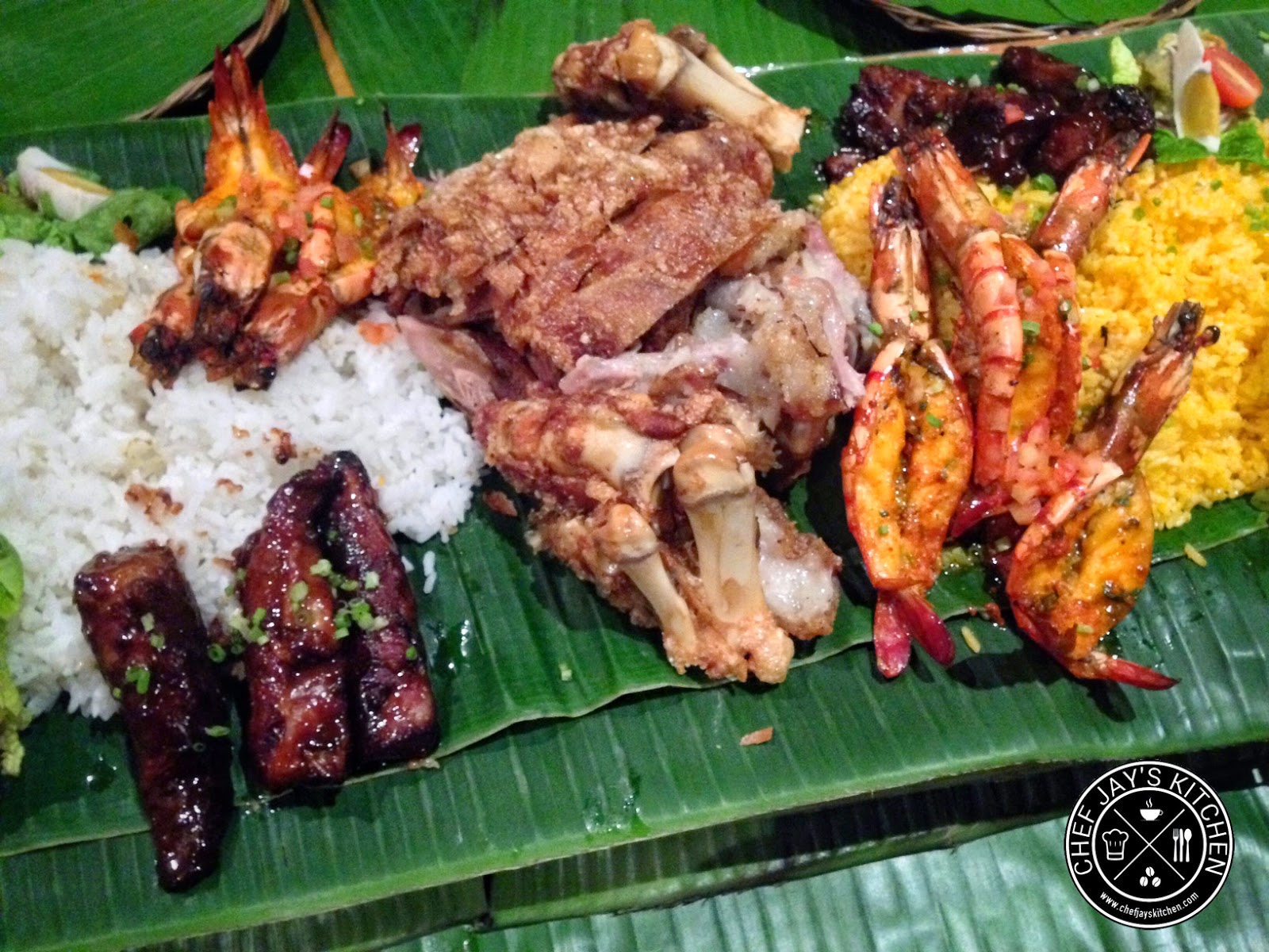 Have a Boodle Fight at Aracama Restaurant and Lounge in Bonifacio ...