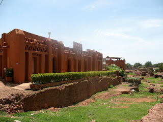 dofo kow/ߘߝߏ ߞߏ ߎ/history matters: How are Saint-Louis du Senegal and ...