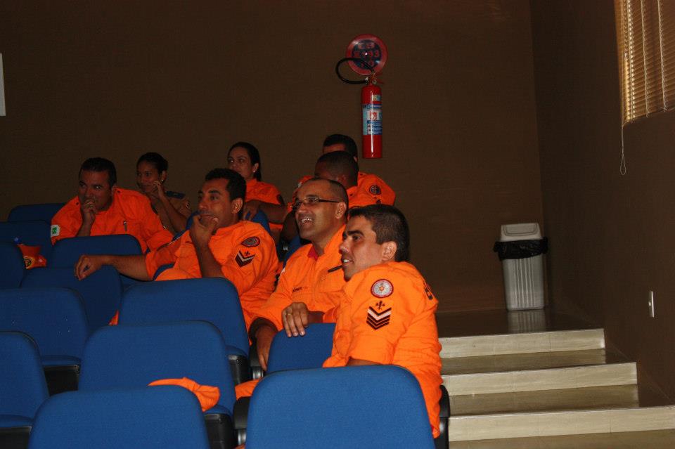 2º GBM: VISITA AO CBMPE