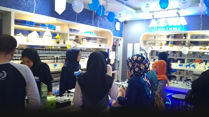 Azwa Perfume, Tempat Jual Perfum di Pekanbaru | Mirwan Choky
