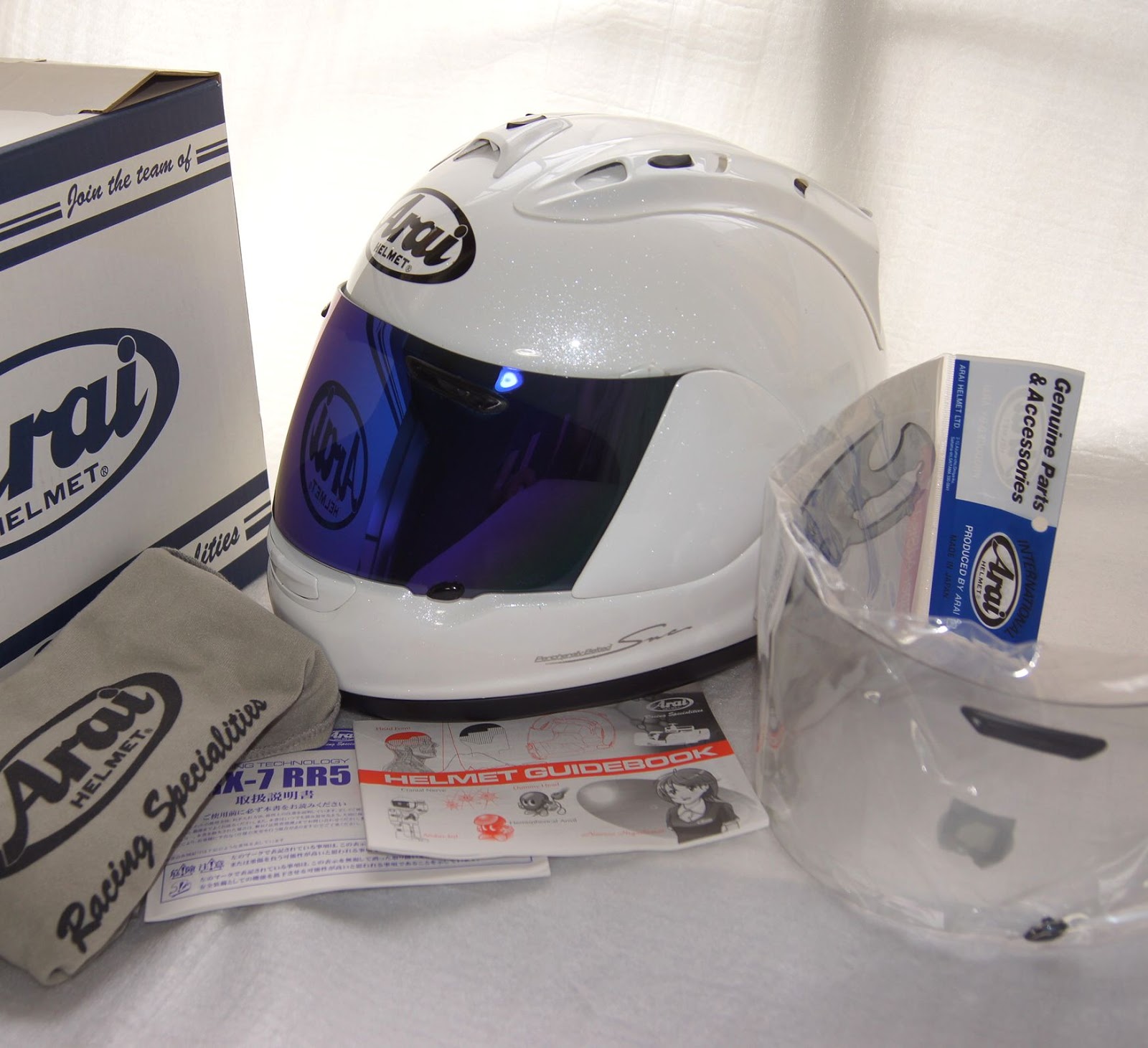 samurai‐bikers: Arai Racing Helmet RX-7 RR5 Corsair glass white Excellent!