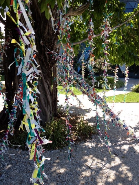 alexa lett...artsy merchant: The Dali Museum Wishing Tree!