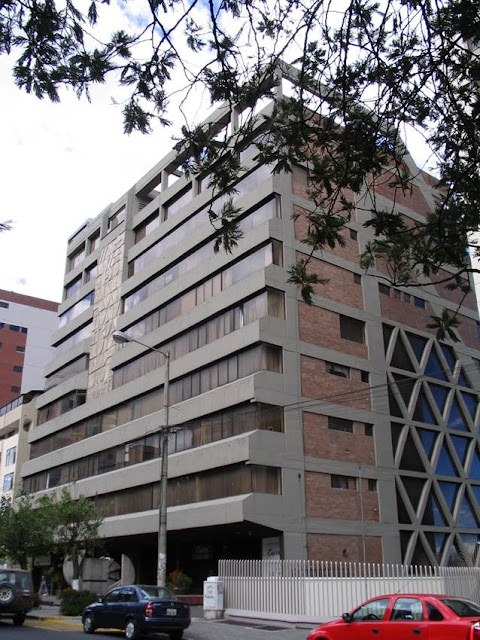 ARQUITECTURA MODERNA EN ECUADOR: MILTON BARRAGÁN