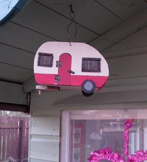 Boxoftrix: Boxoftrix Studio 4 yrs ! Post 200