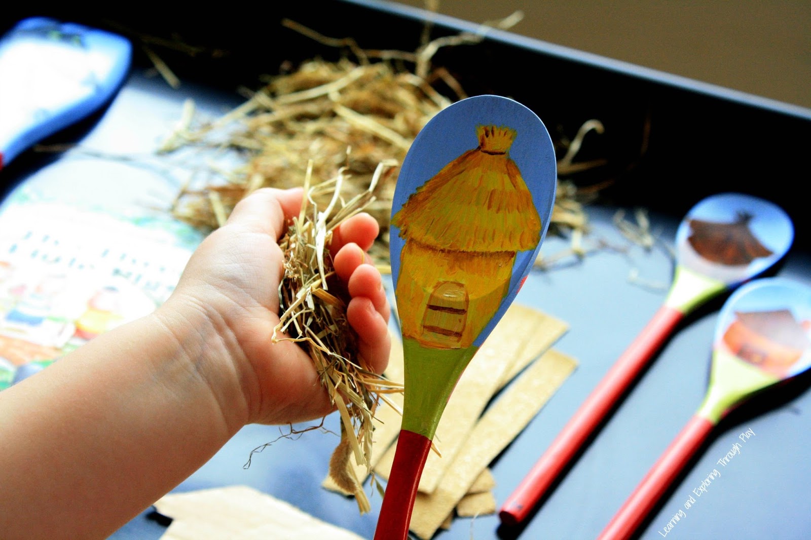 Learning and Exploring Through Play: Three Little Pigs Story Spoons ...