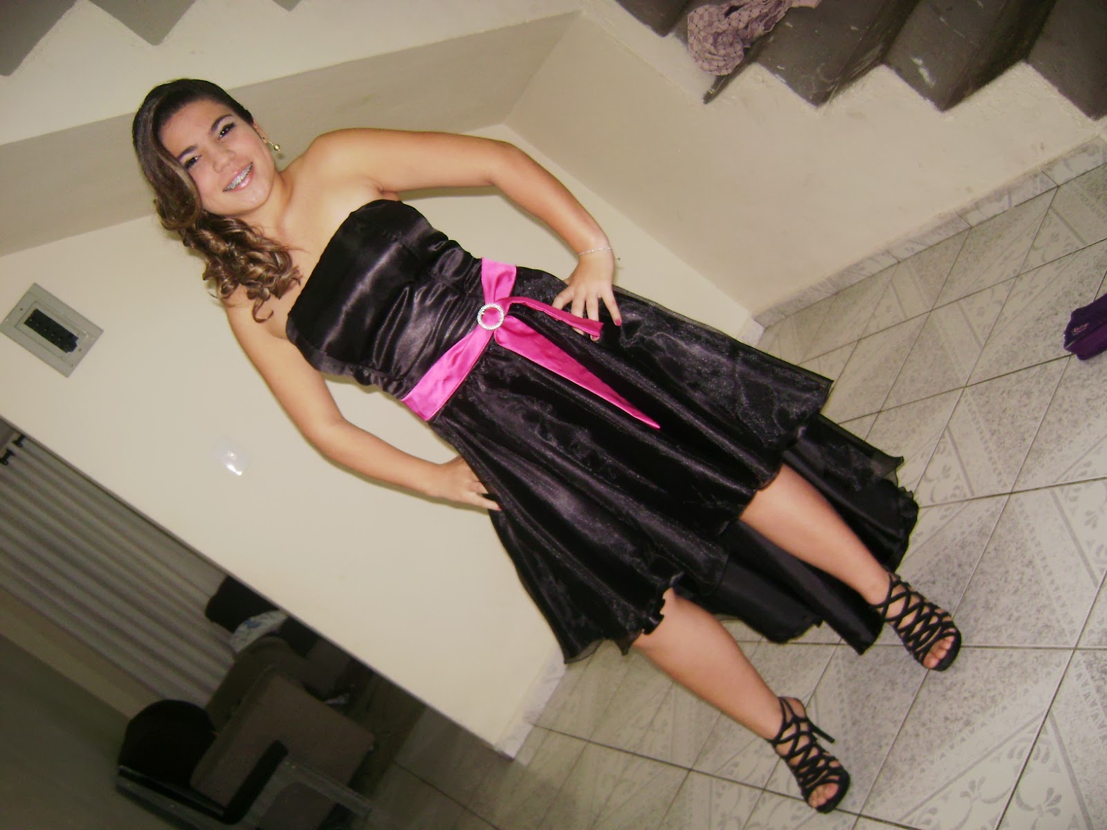 Geovanna de Almeida: Look 1 usado em uma festa de debutante e o look 2 ...