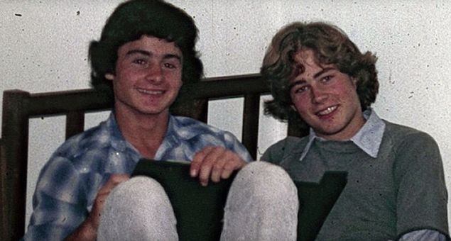 De nuevo alzo mi voz para cantarte : Holding the man - Timothy Conigrave