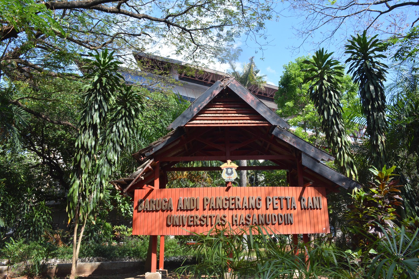 GEDUNG BARUGA ANDI PETTARANI UNIVERSITAS HASANUDDIN