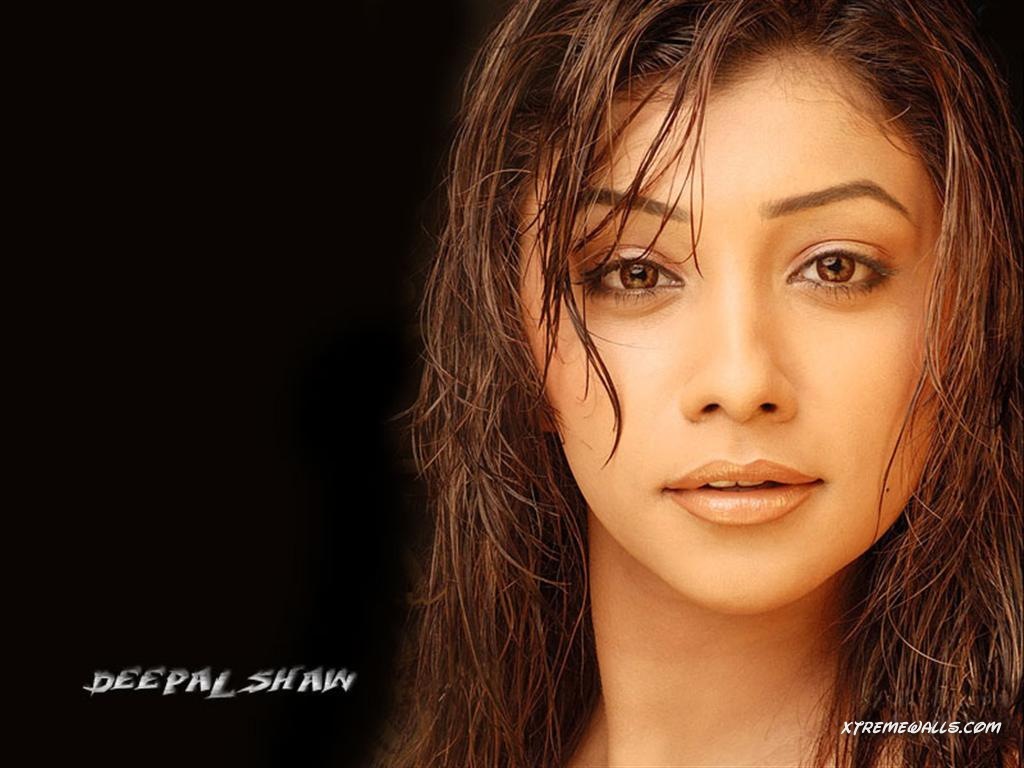 HD Wallpapers of Deepal Shaw | HD Wallpapers