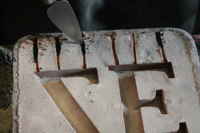 TIM WHITTON - Carved: CASTING METAL LETTERS