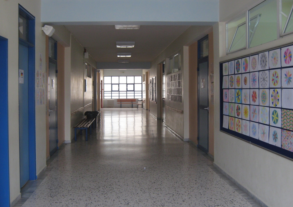 ΤΑ ΕΙΚΑΣΤΙΚΑ ΣΤΗΝ ΕΚΠΑΙΔΕΥΣΗ: 2013-02-01-Ε-Β6-ΦΩΤΟΓΡΑΦΙΕΣ ΣΤΟ ΣΧΟΛΕΙΟ ...