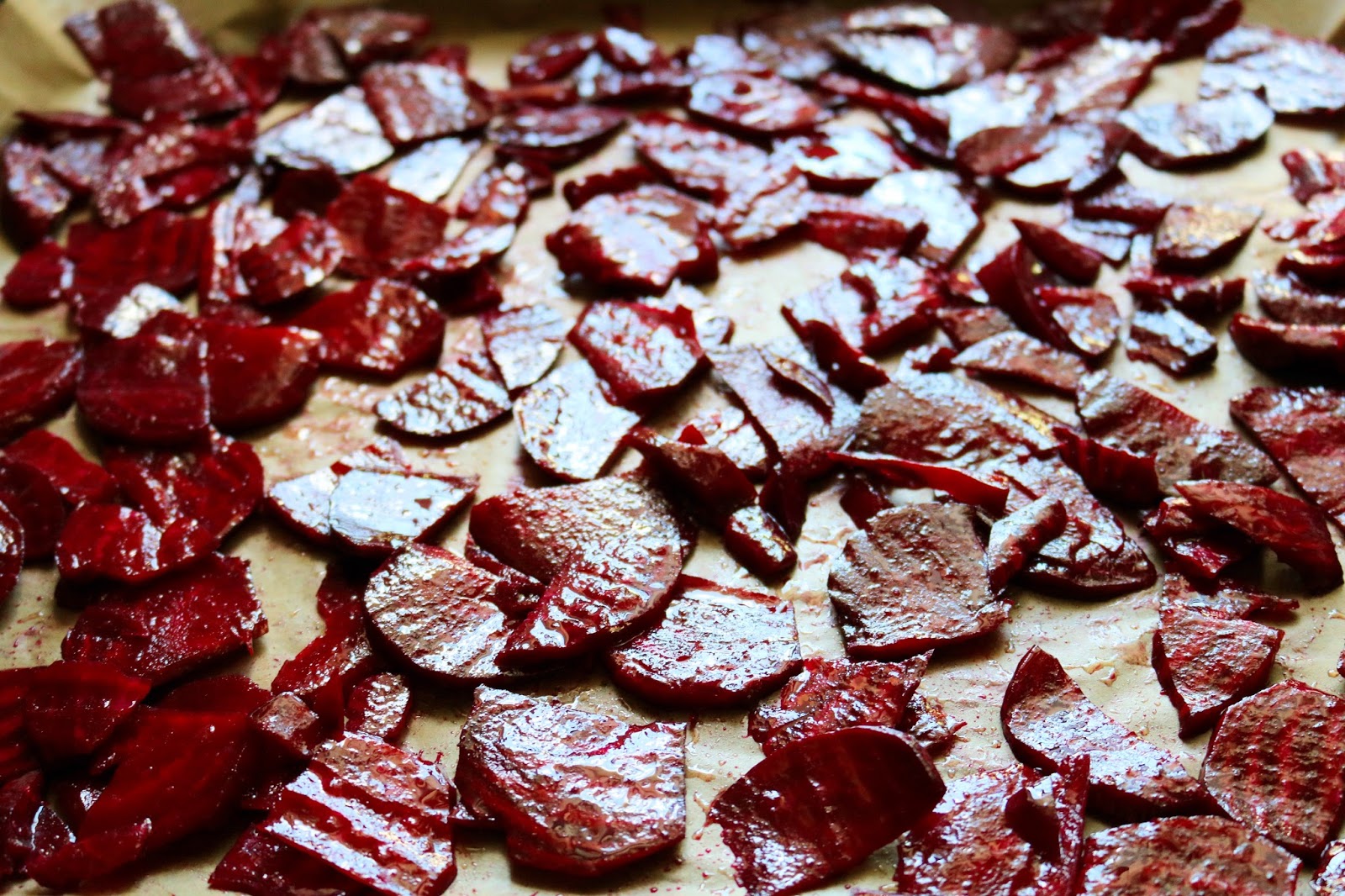 Rote Beete Chips - gesunde Chipsalternative - LORALIFESTYLE ...