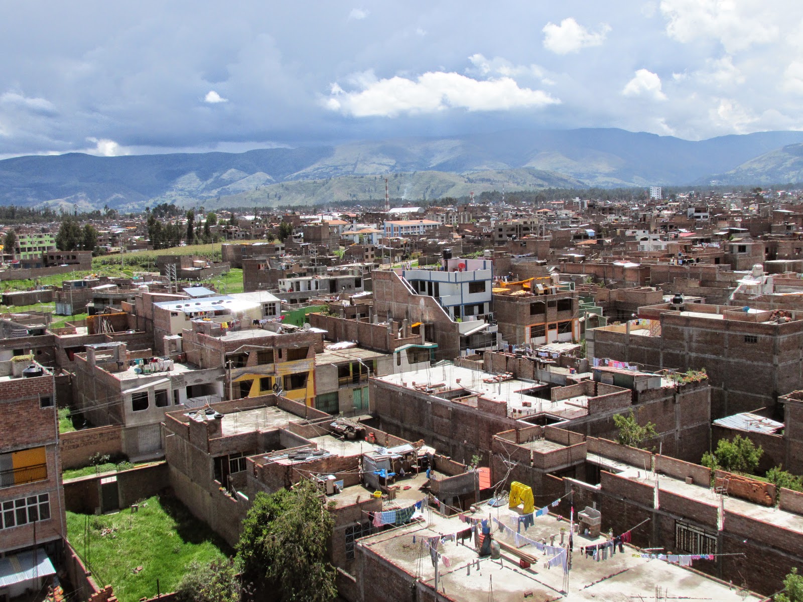 "Group 10 Noticías-Huancayo": Lista de Carlo Curisinche en carrera para ...