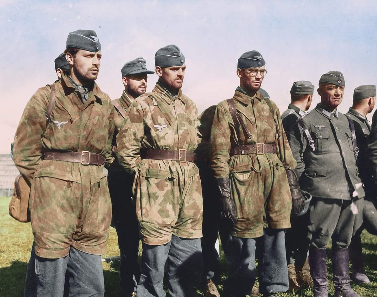World War II in Pictures: Fallschirmjäger - German Paratroopers