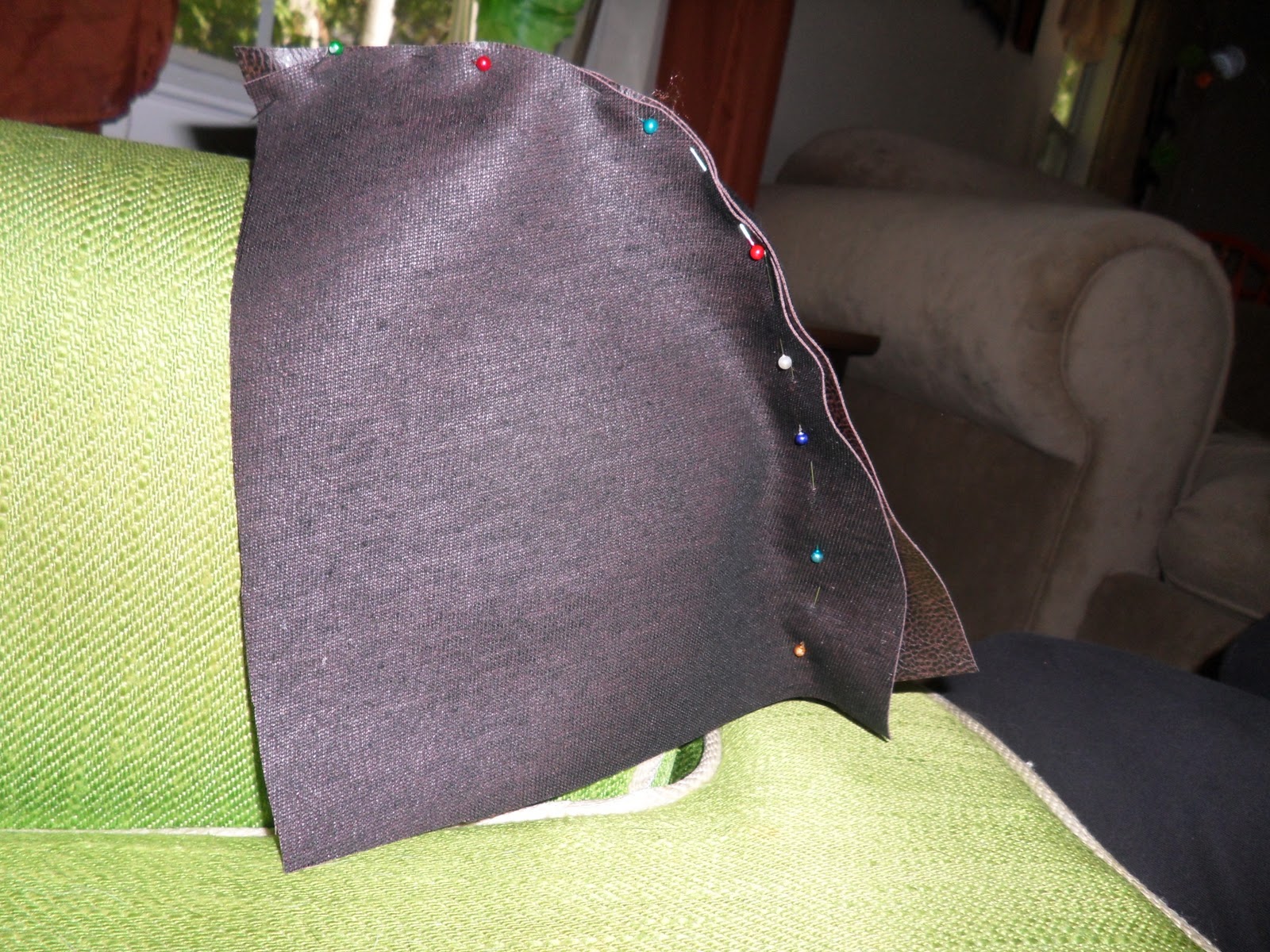 Lewis Dots: Aviator / Pilot Hat Tutorial