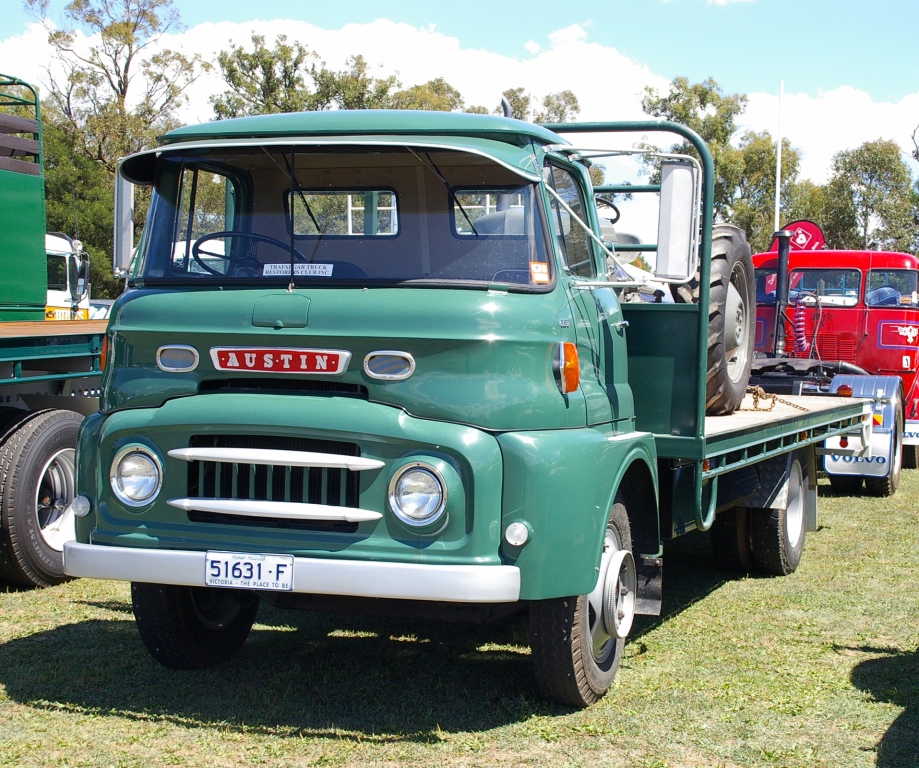 Historic Trucks: Longwarry Heritage Truck Show 2018 - Part 2 - English ...