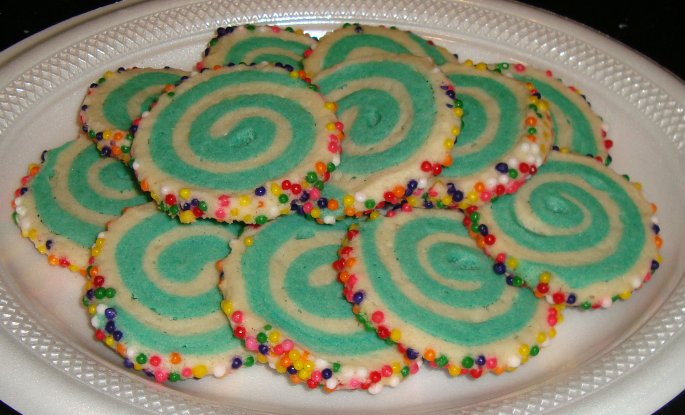 Sarah's Kitchen: Rainbow Swirl Cookies