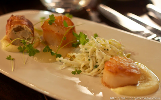 The Hungry Excavator: Papa Goose, CBD