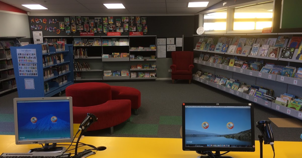 Good Keen Librarian: Photographic Tour of my Library