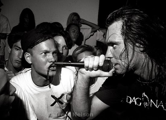 . NOTHING CAN COMPARE .: Uniform Choice - Staring Into The Sun (Giant ...