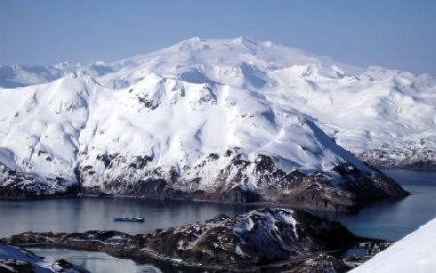 A little of everything...: Unalaska Island... and new blog