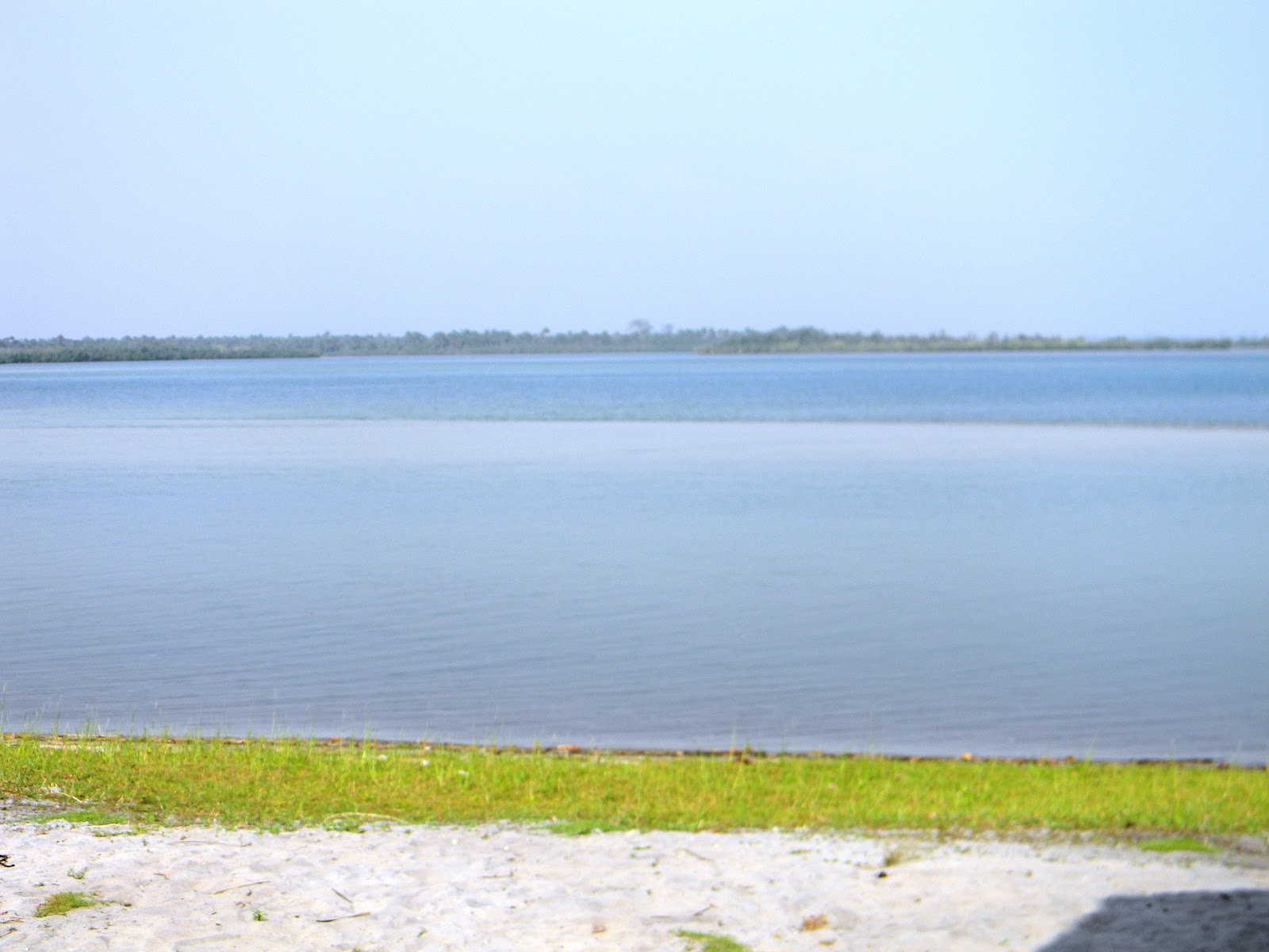 Mode Rosa: Sweet Liberia: Captivating Cape Mount