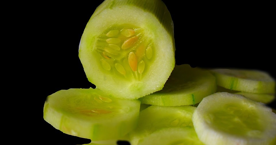 6 Ways to Make Decorative Cucumbers