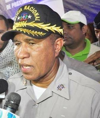 Jefe de la PN garantiza aumento salarial para retirados de la institución