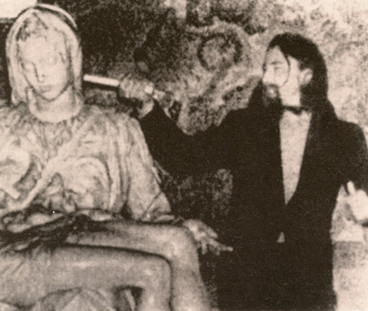 Visual Loft: Tear it down and move on!