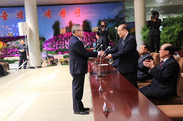 Kbri Pyongyang Kembali Sabet Penghargaan Di Pekan Raya Bunga Kimilsungia