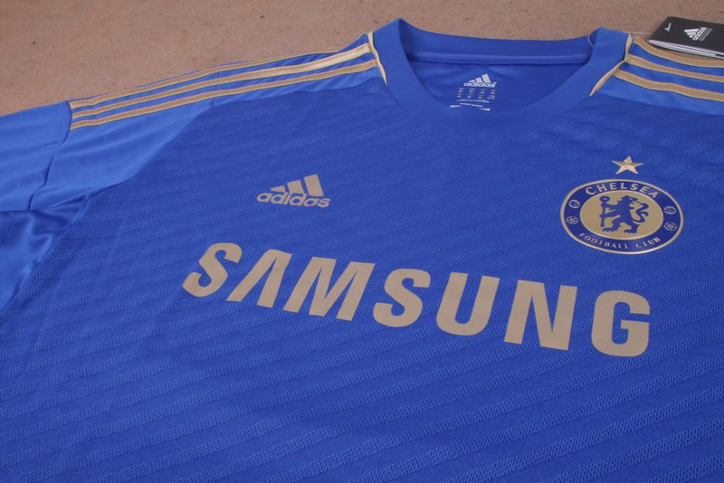 JERSEY BOLA: 12-13 Chelsea HOME