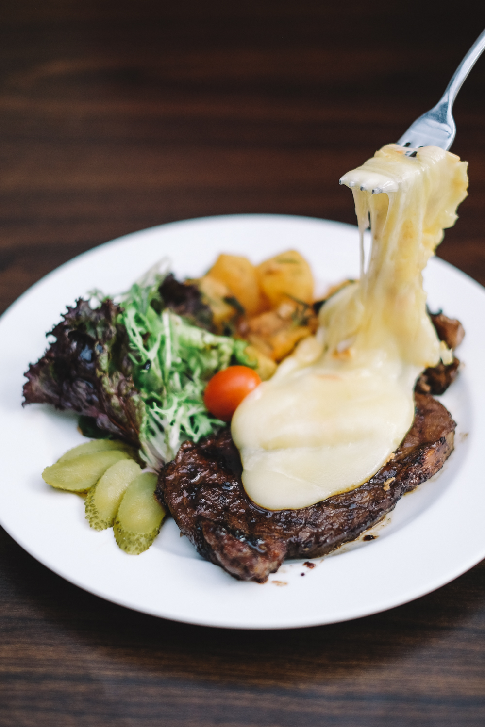 WILLIE BROTHERS STEAK HOUSE: NYC INSPIRED RACLETTE STEAK COMES TO ...