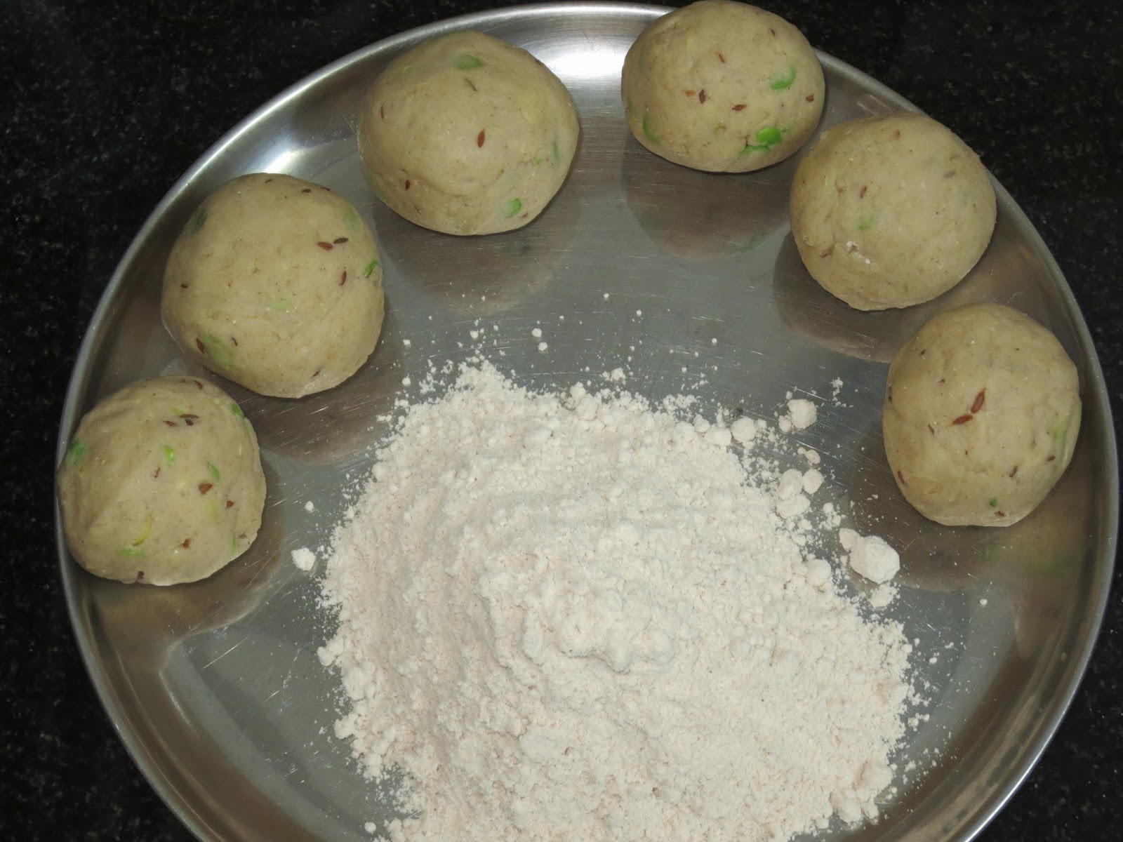 Avarekalu rotti / Vaal beans roti ~ Enjoy cooking