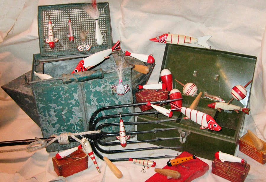 Fish Decoy Chronicles: Frank Mizera Fish Decoy Show and Tell