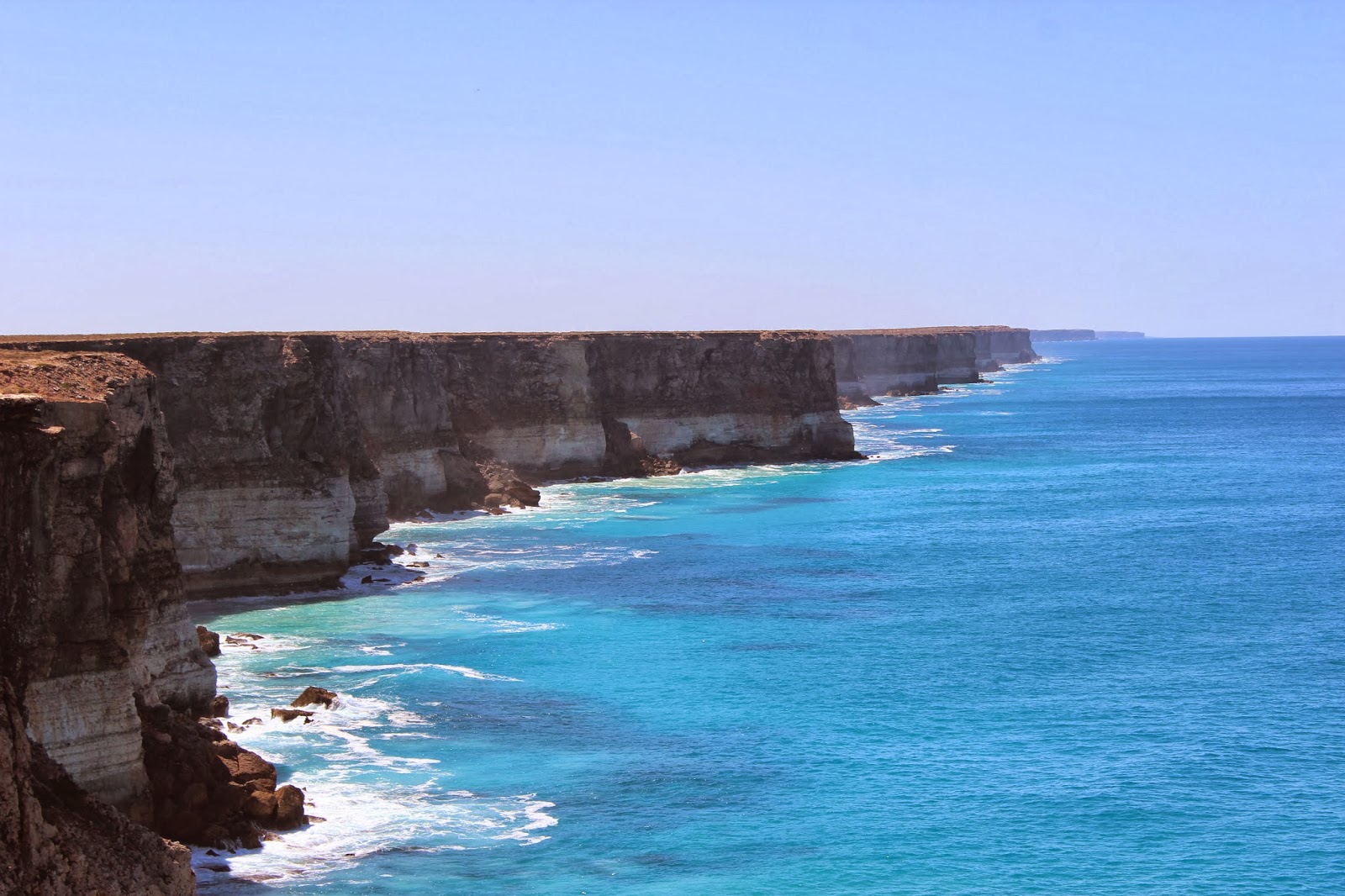 Bunda Cliffs, Australia. 100km of unbroken cliffs opening onto the vast ...