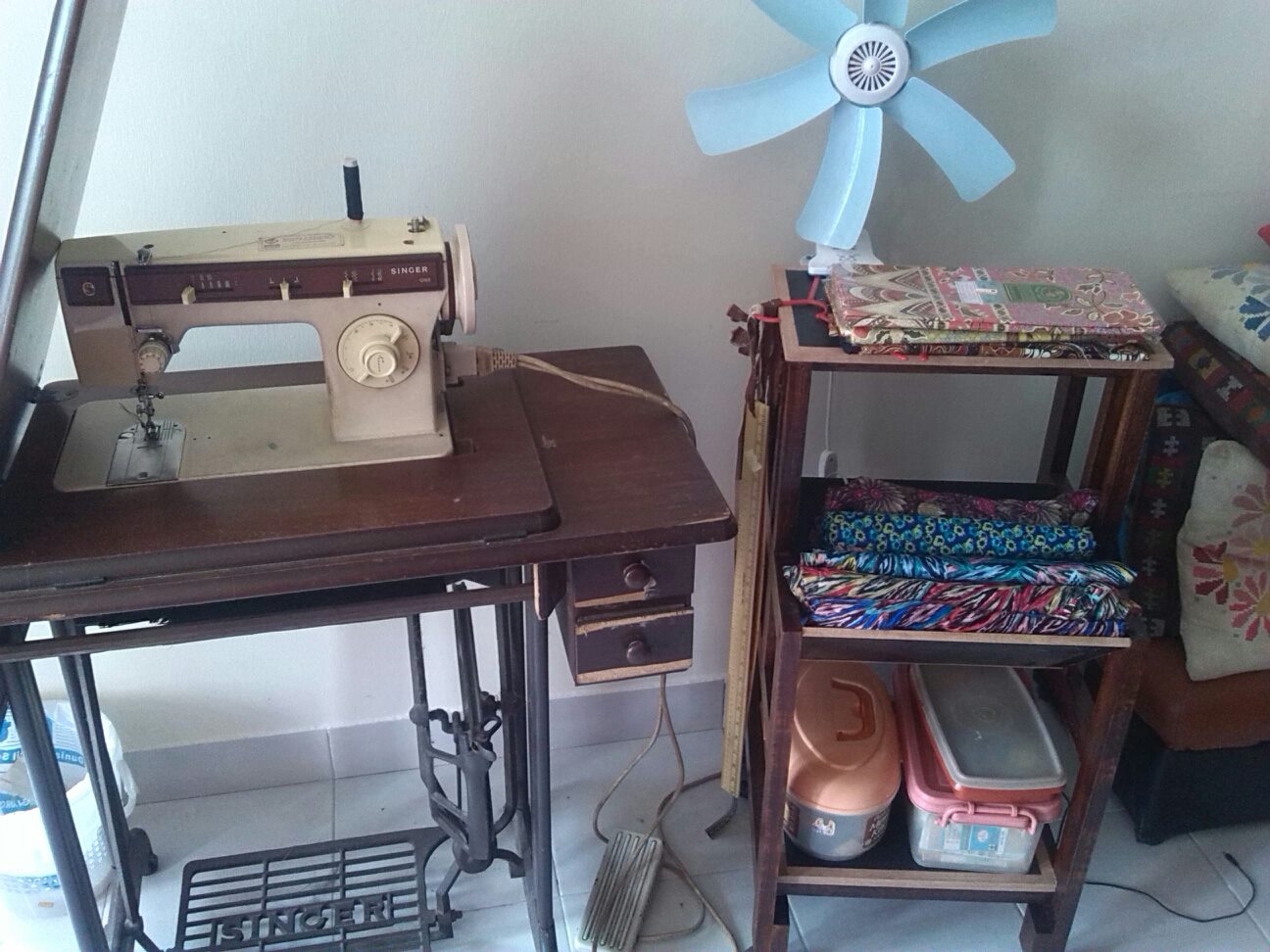 - Rak Alatan Jahitan Kak Dilah | Rambozzi, Love & Woodworking...