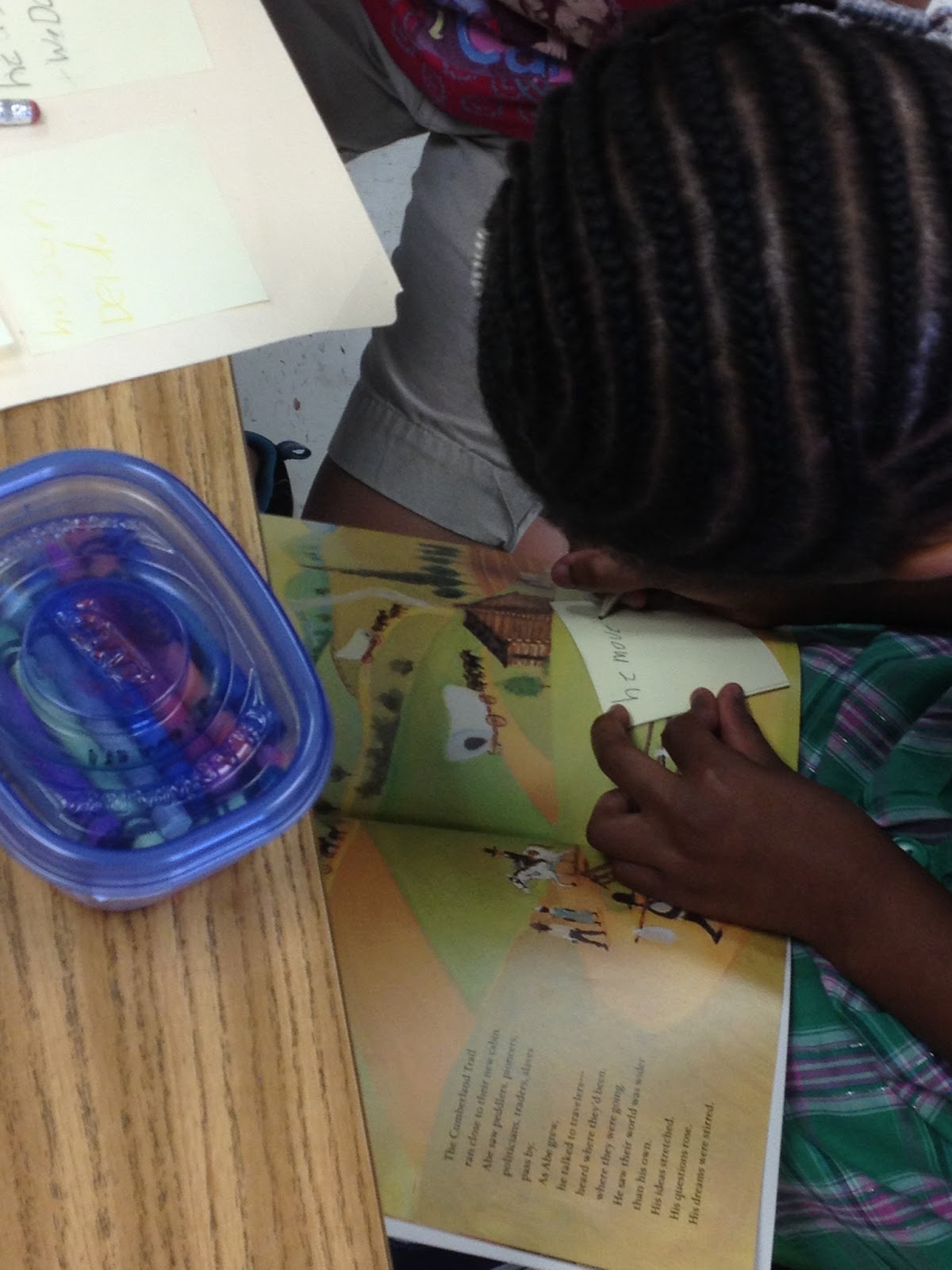 Flamingo Fabulous: Reading and Analyzing Nonfiction