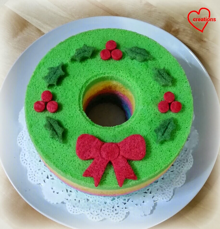 Loving Creations for You: 'Christmas Mistletoe Ring' Rainbow Chiffon ...